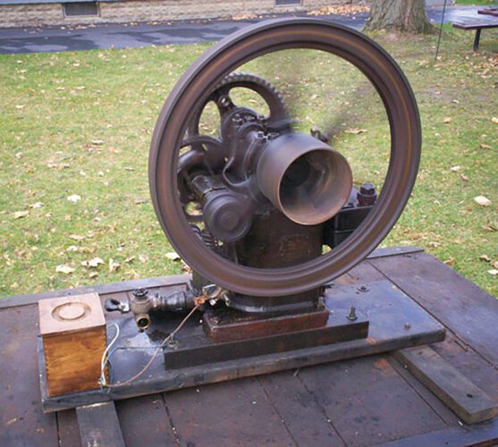 2 hp Temple Inverted Pumping Engine - Gas Engine Magazine